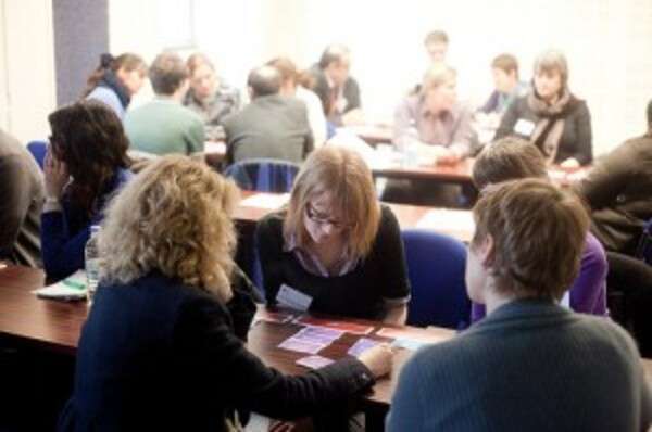 Which Academic Conferences Should You Attend? | INOMICS